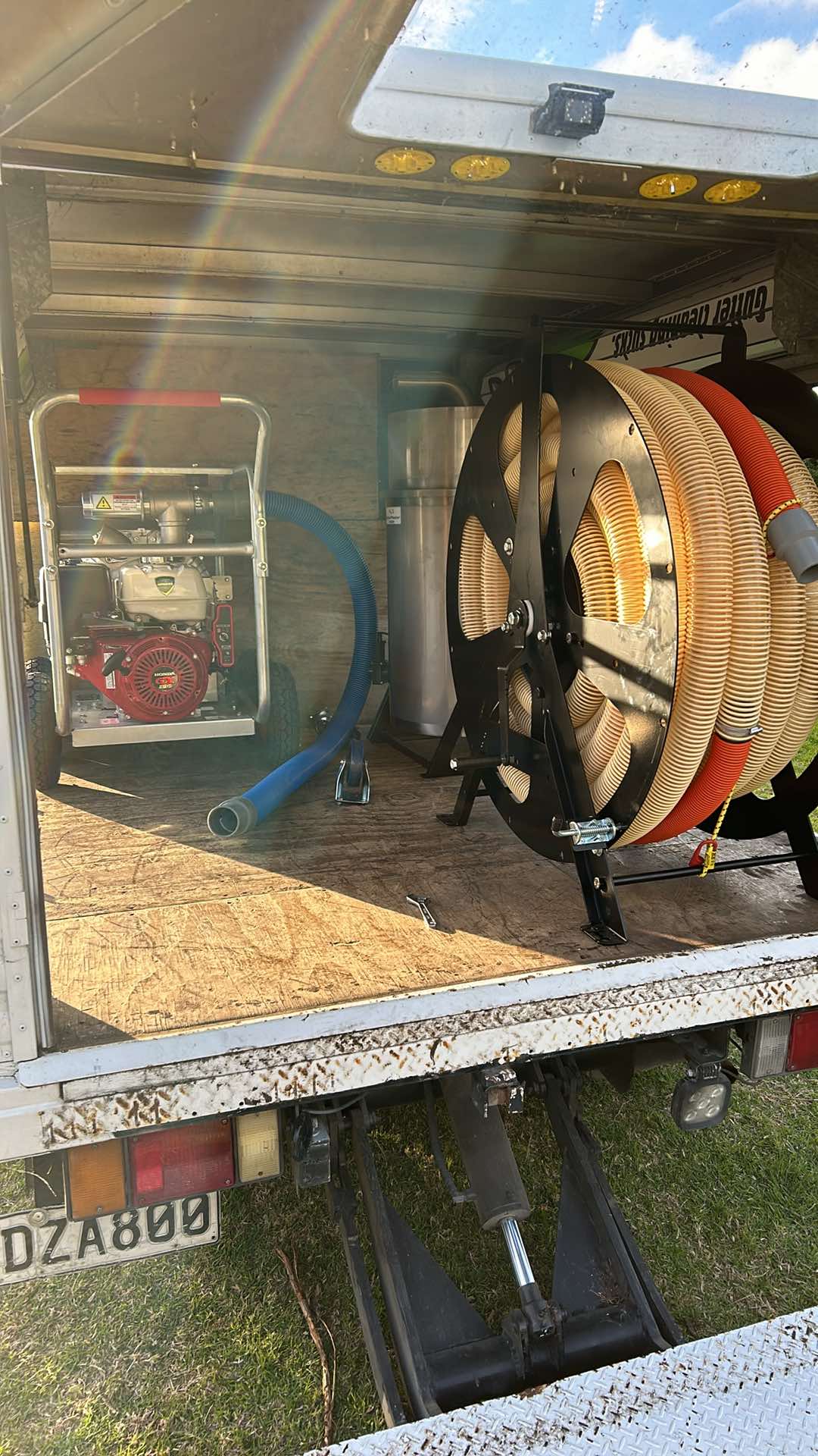 Worlds most powerful portable gutter vacuum system