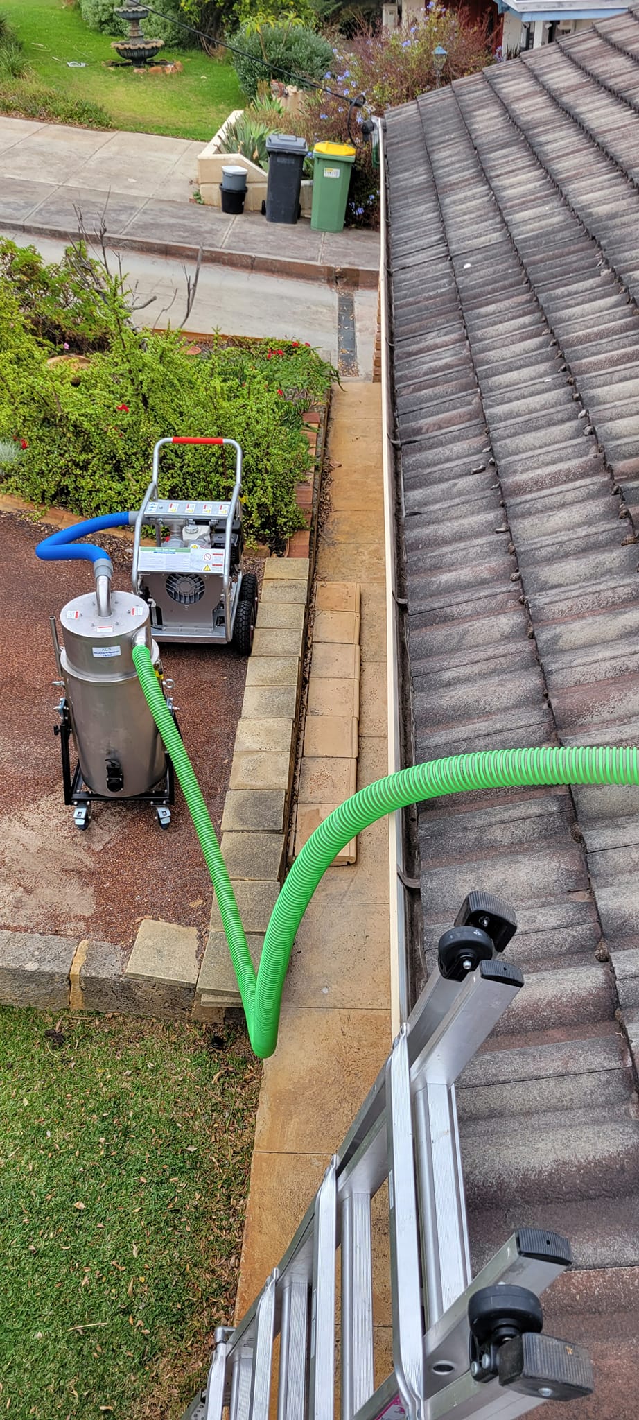 Worlds most powerful portable gutter vacuum system